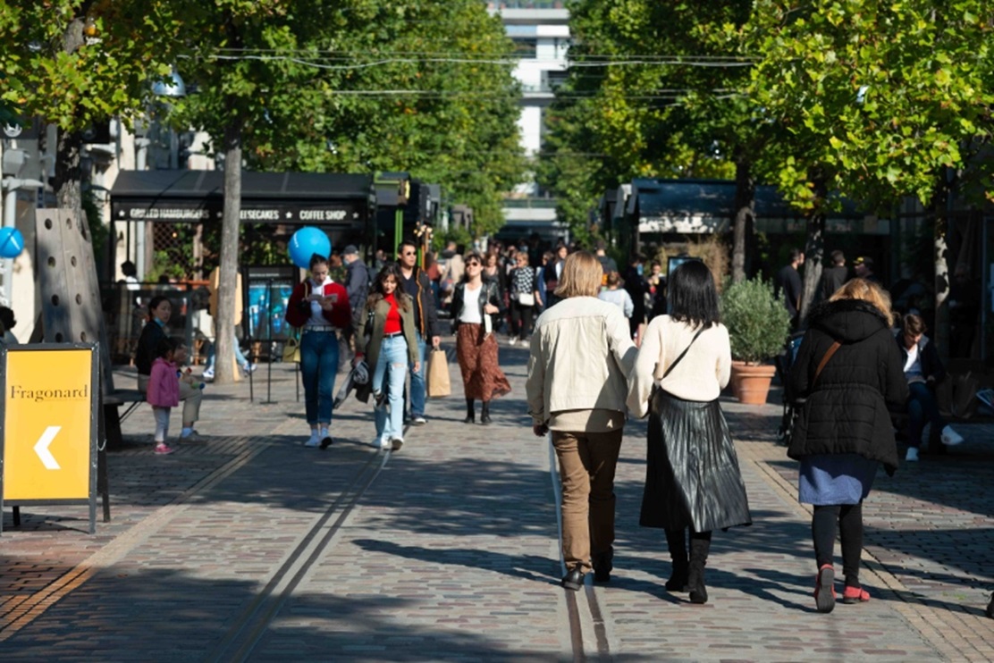Centre commercial Bercy village à Paris